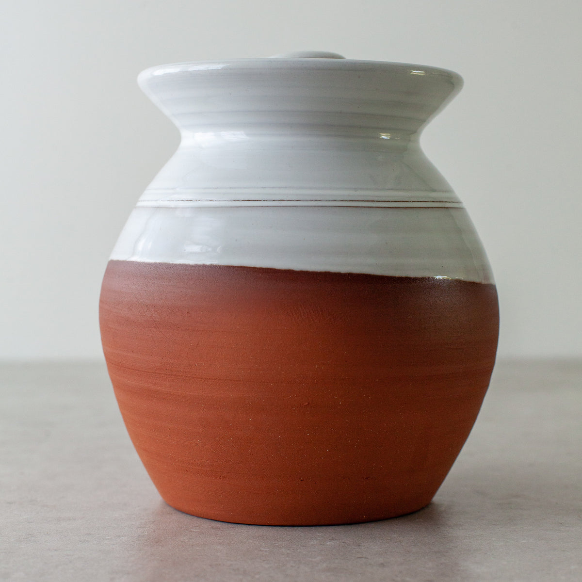 Stephen Pearce Large Storage Pot – Shanagarry Potters